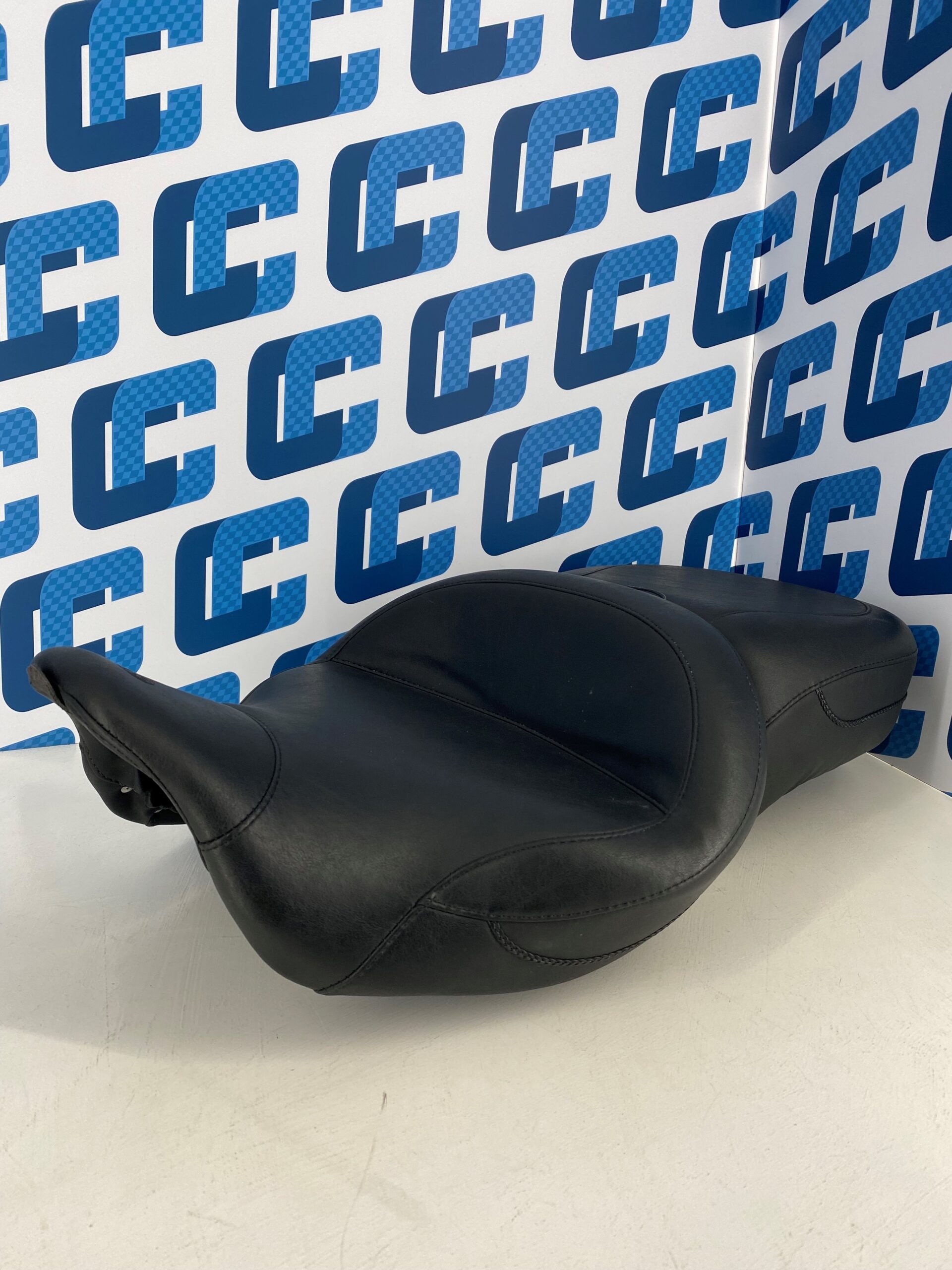 HARLEY DAVIDSON STREET GLIDE 107 2008 -2024 BENCH - Cool Covers