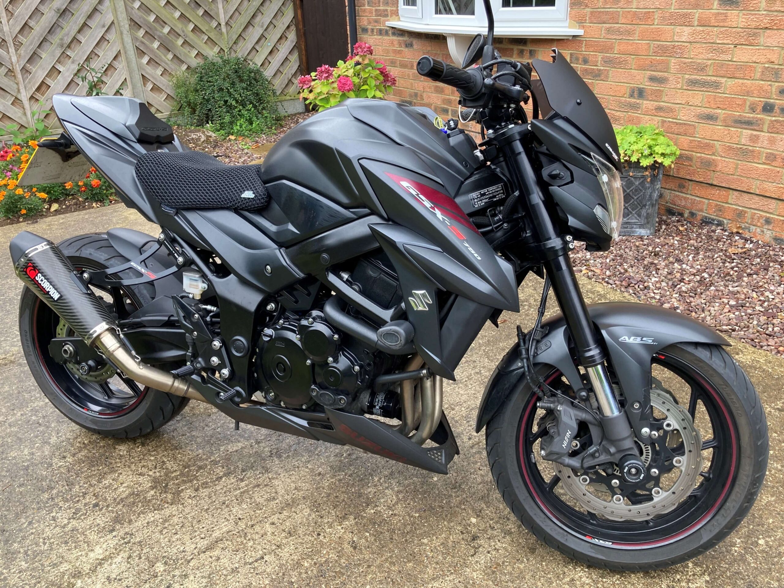 SUZUKI GSX-S750 2017-2021 - Cool Covers